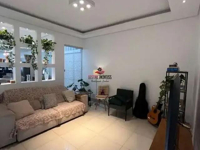 Casa / Sobrado para Venda em Uberlândia/MG Santa Rosa 3 Quartos