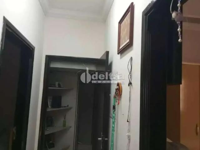 Casa / Sobrado para Venda em Uberlândia/MG Santa Rosa 3 Quartos