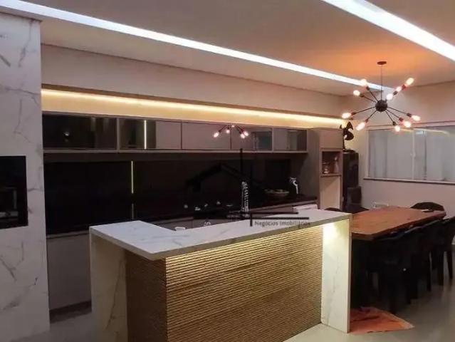 Casa / Sobrado para Venda em Uberlândia/MG Santa Rosa 3 Quartos