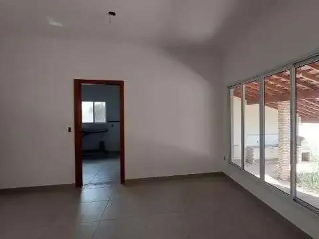 Casa / Sobrado para Venda em Uberlândia/MG Saraiva 4 Quartos