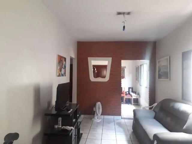 Casa / Sobrado para Venda em Uberlândia/MG Saraiva 3 Quartos