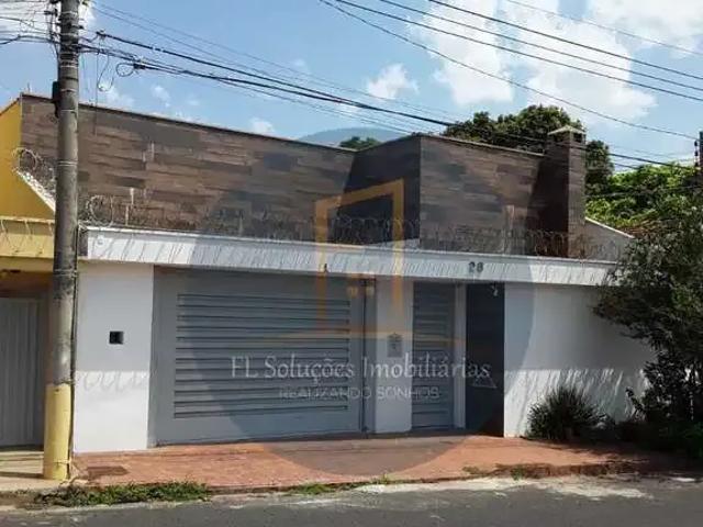 Casa / Sobrado para Venda em Uberlândia/MG Saraiva 3 Quartos