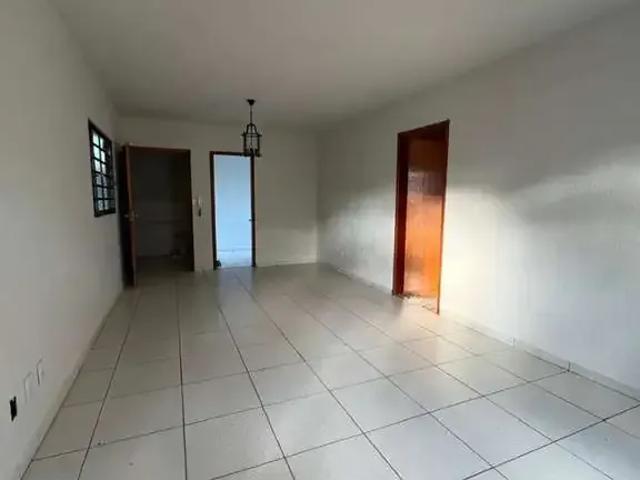 Casa / Sobrado para Venda em Uberlândia/MG Saraiva 3 Quartos
