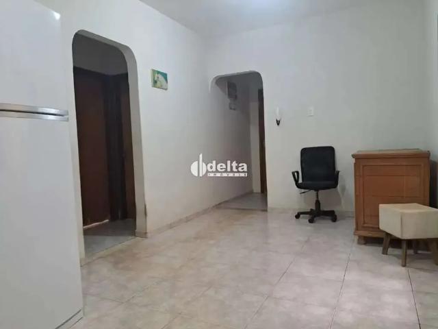 Casa / Sobrado para Venda em Uberlândia/MG Saraiva 3 Quartos