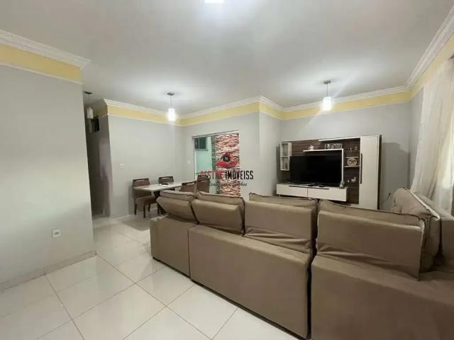 Casa / Sobrado para Venda em Uberlândia/MG Saraiva 3 Quartos