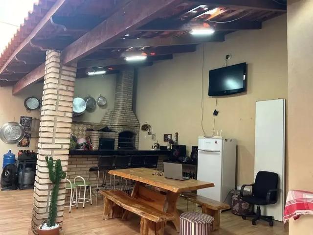 Casa / Sobrado para Venda em Uberlândia/MG Shopping Park 4 Quartos