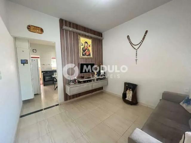 Casa / Sobrado para Venda em Uberlândia/MG Shopping Park 2 Quartos