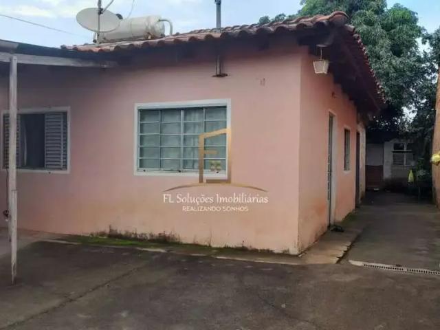 Casa / Sobrado para Venda em Uberlândia/MG Shopping Park 2 Quartos