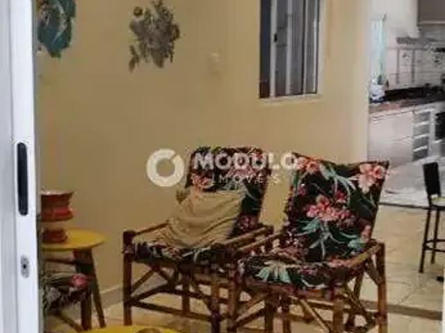 Casa / Sobrado para Venda em Uberlândia/MG Shopping Park 3 Quartos