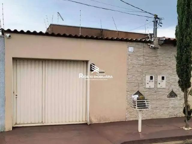 Casa / Sobrado para Venda em Uberlândia/MG Shopping Park 3 Quartos