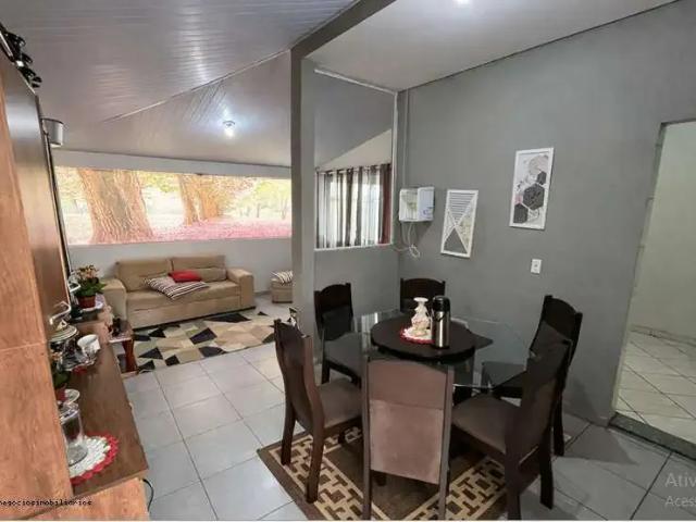 Casa / Sobrado para Venda em Uberlândia/MG Shopping Park 3 Quartos