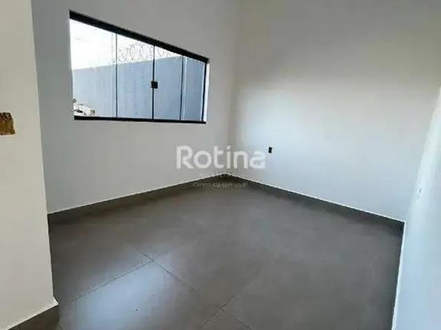 Casa / Sobrado para Venda em Uberlândia/MG Shopping Park 3 Quartos