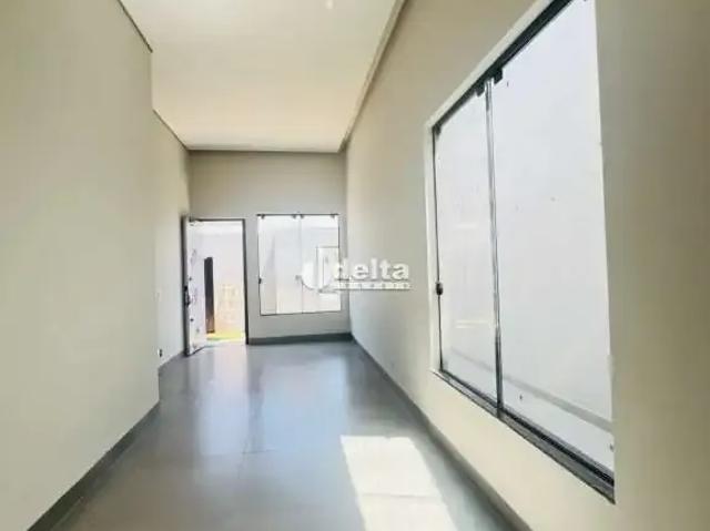 Casa / Sobrado para Venda em Uberlândia/MG Shopping Park 3 Quartos