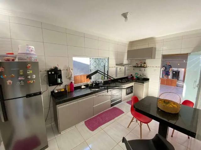 Casa / Sobrado para Venda em Uberlândia/MG Shopping Park 3 Quartos