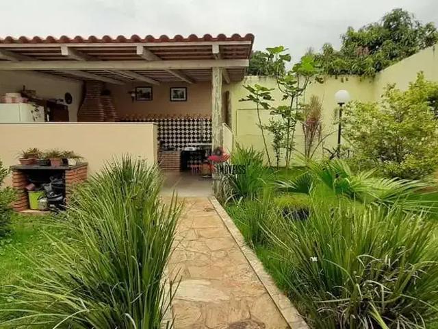 Casa / Sobrado para Venda em Uberlândia/MG Shopping Park 3 Quartos