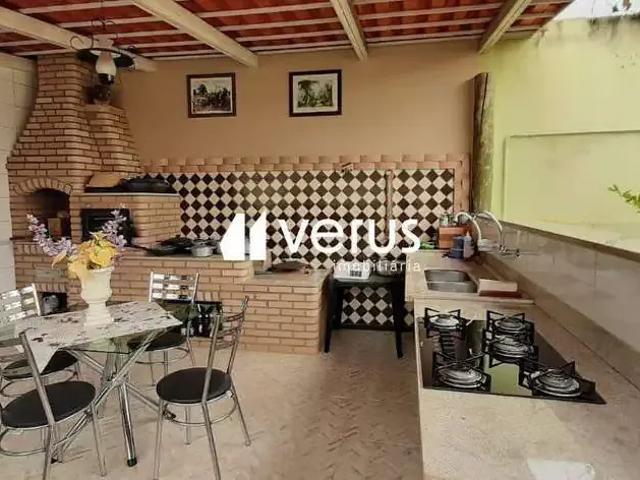 Casa / Sobrado para Venda em Uberlândia/MG Shopping Park 3 Quartos