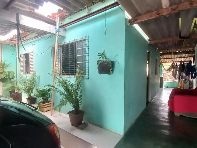 Casa / Sobrado para Venda em Uberlândia/MG Shopping Park 3 Quartos