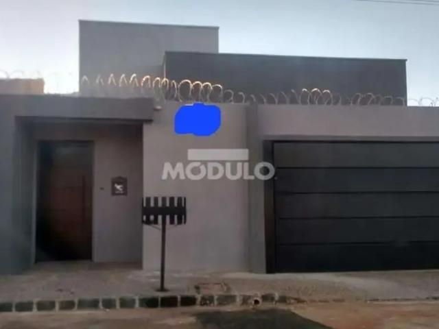 Casa / Sobrado para Venda em Uberlândia/MG Shopping Park 3 Quartos