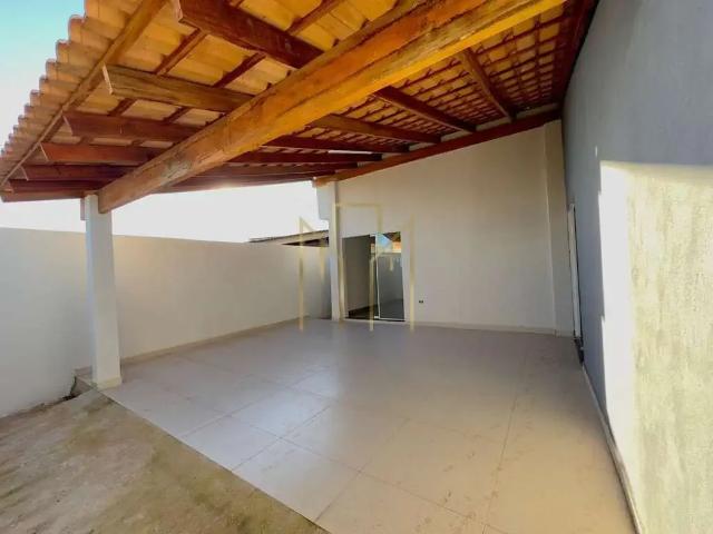 Casa / Sobrado para Venda em Uberlândia/MG Shopping Park 3 Quartos