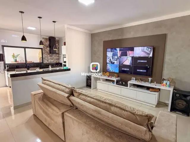 Casa / Sobrado para Venda em Uberlândia/MG Shopping Park 3 Quartos