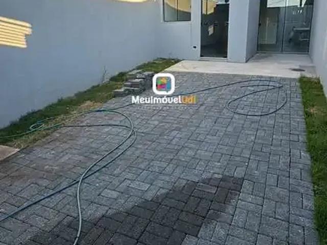 Casa / Sobrado para Venda em Uberlândia/MG Shopping Park 3 Quartos
