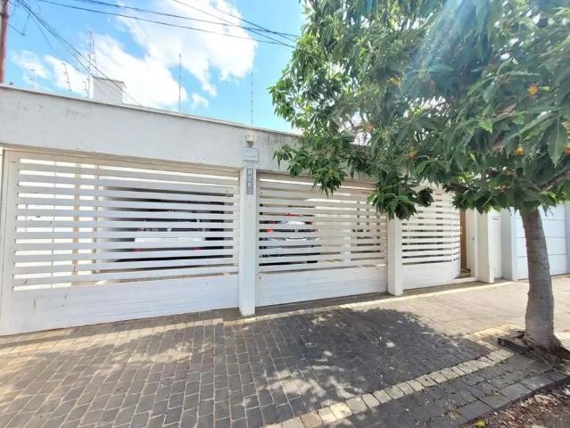 Casa / Sobrado para Venda em Uberlândia/MG Patrimônio 3 Quartos
