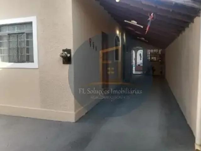 Casa / Sobrado para Venda em Uberlândia/MG Pacaembu 3 Quartos