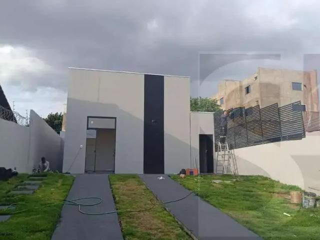 Casa / Sobrado para Venda em Uberlândia/MG Pampulha 3 Quartos