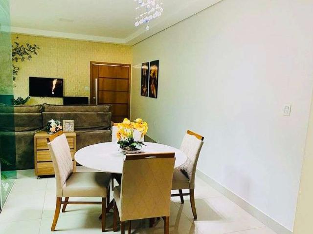 Casa / Sobrado para Venda em Uberlândia/MG Pampulha 3 Quartos