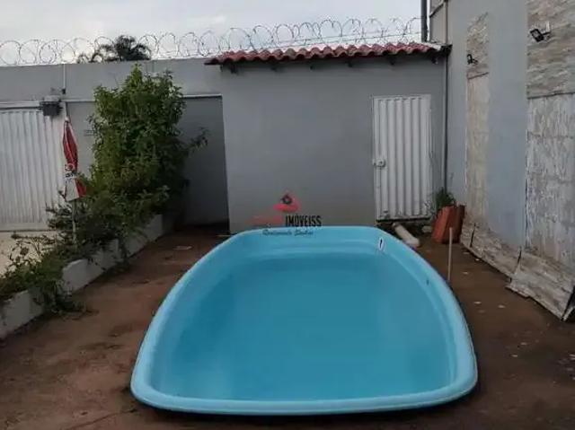 Casa / Sobrado para Venda em Uberlândia/MG Pampulha 3 Quartos