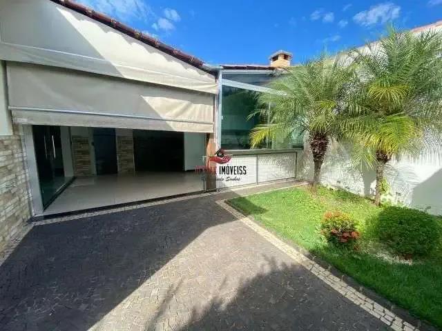 Casa / Sobrado para Venda em Uberlândia/MG Pampulha 3 Quartos