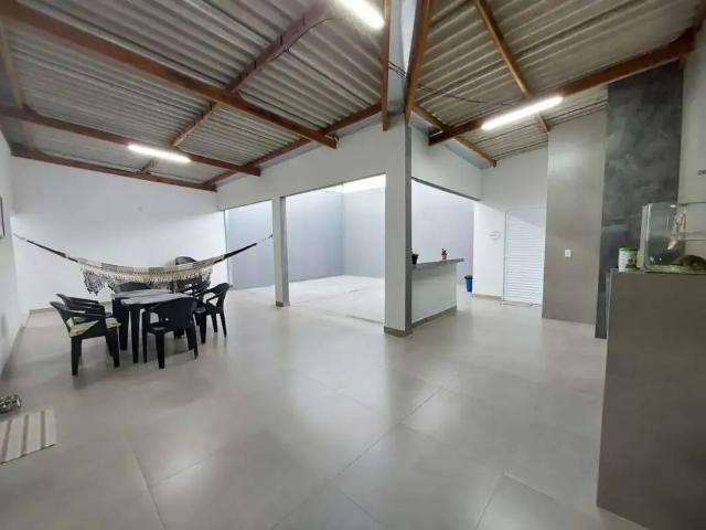 Casa / Sobrado para Venda em Uberlândia/MG Pampulha 3 Quartos