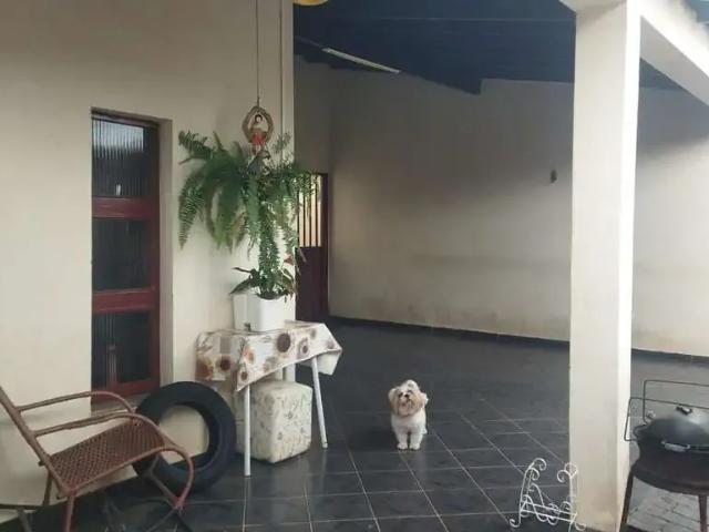 Casa / Sobrado para Venda em Uberlândia/MG Planalto 4 Quartos