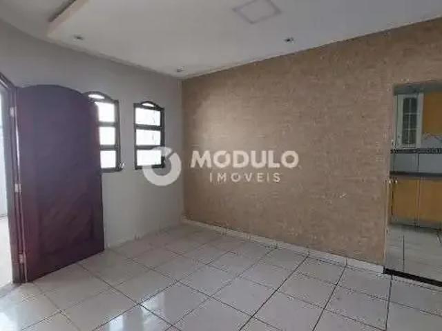 Casa / Sobrado para Venda em Uberlândia/MG Planalto 4 Quartos