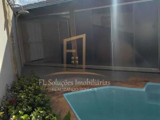 Casa / Sobrado para Venda em Uberlândia/MG Presidente Roosevelt 3 Quartos