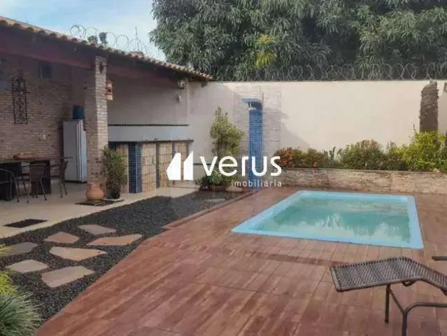 Casa / Sobrado para Venda em Uberlândia/MG Presidente Roosevelt 3 Quartos