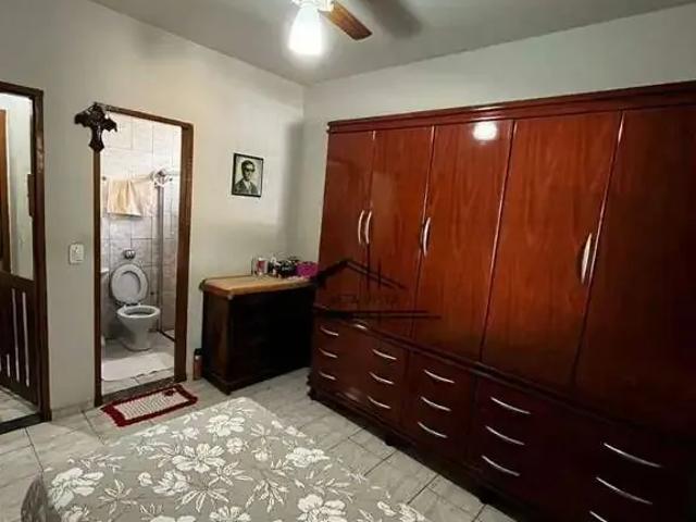 Casa / Sobrado para Venda em Uberlândia/MG Presidente Roosevelt 2 Quartos
