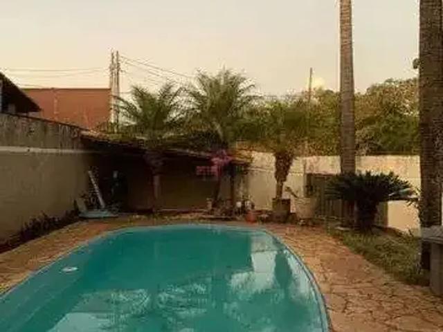 Casa / Sobrado para Venda em Uberlândia/MG Residencial Gramado 2 Quartos