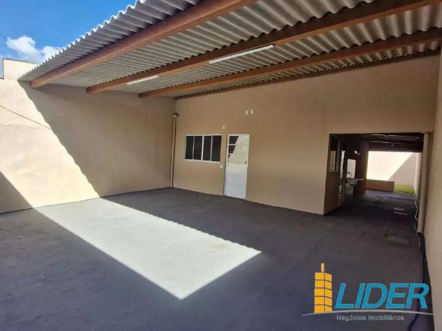 Casa / Sobrado para Venda em Uberlândia/MG Residencial Pequis