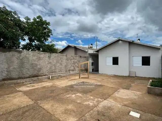 Casa / Sobrado para Venda em Uberlândia/MG Residencial Pequis 2 Quartos