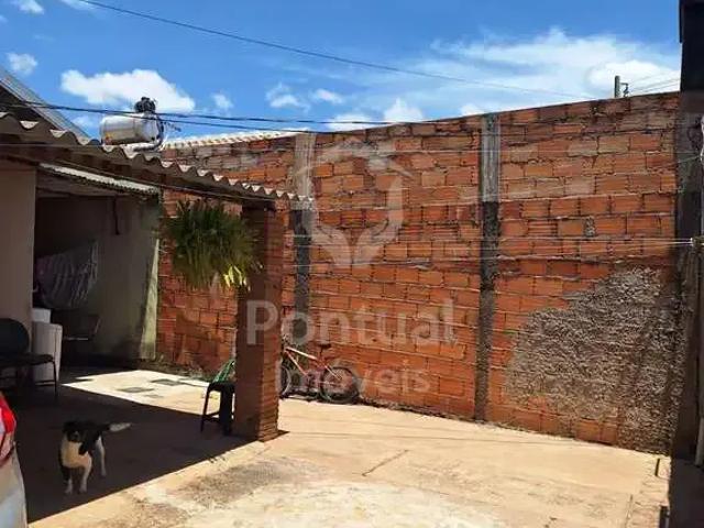 Casa / Sobrado para Venda em Uberlândia/MG Residencial Pequis 2 Quartos