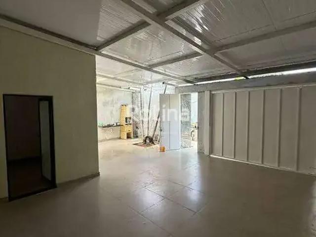 Casa / Sobrado para Venda em Uberlândia/MG Residencial Viviane 2 Quartos