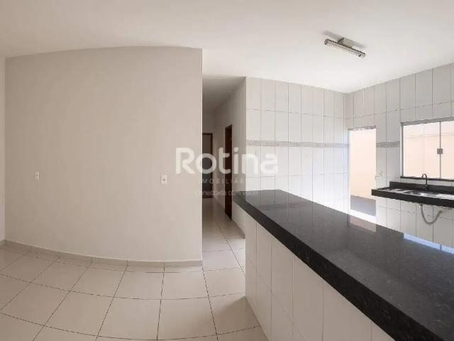Casa / Sobrado para Venda em Uberlândia/MG Tocantins 3 Quartos