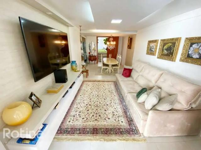 Casa / Sobrado para Venda em Uberlândia/MG Tabajaras 3 Quartos
