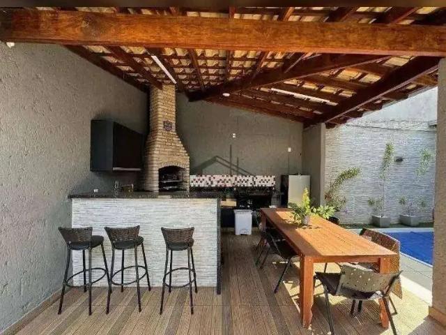 Casa / Sobrado para Venda em Uberlândia/MG Tabajaras 3 Quartos