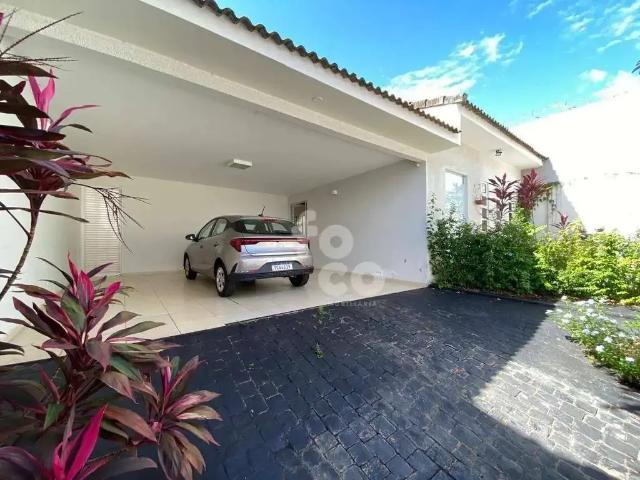 Casa / Sobrado para Venda em Uberlândia/MG Tabajaras 3 Quartos