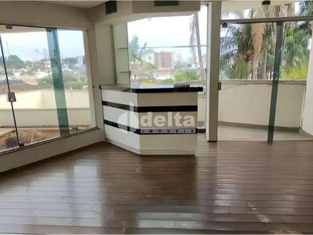 Casa / Sobrado para Venda em Uberlândia/MG Tabajaras 4 Quartos