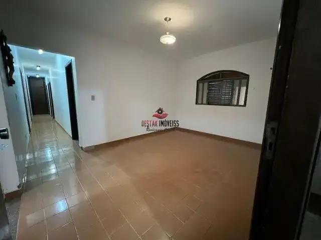 Casa / Sobrado para Venda em Uberlândia/MG Tabajaras 5 Quartos