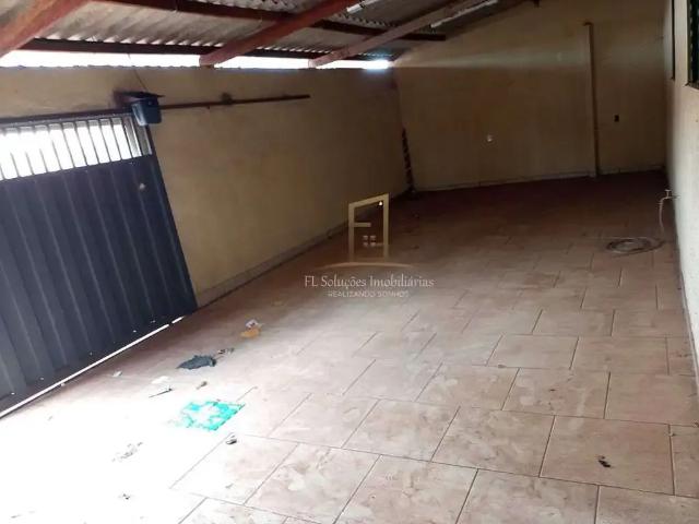Casa / Sobrado para Venda em Uberlândia/MG Taiaman 3 Quartos