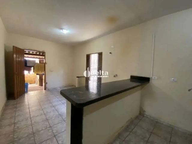 Casa / Sobrado para Venda em Uberlândia/MG Taiaman 3 Quartos